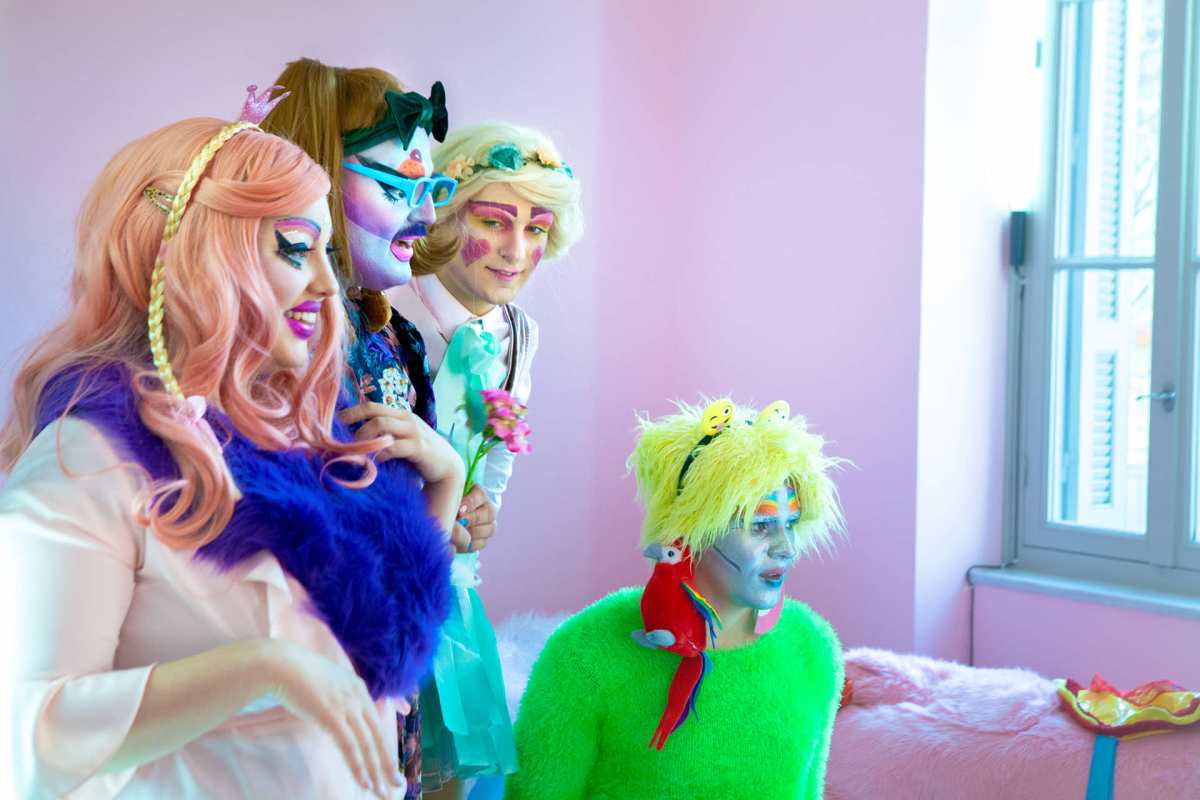 Drag for Kids- Μια Ομάδα έξω από τα Συνηθισμένα! | Mom Fatale